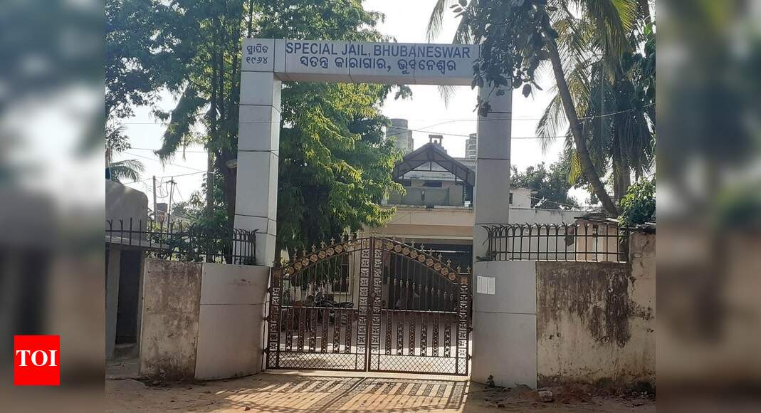 Prisoners curious to have a look at Odisha gang-rape accused ...