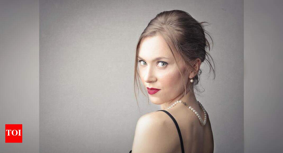 Wine lipsticks: Get vivacious, rich lips like never before - The Times ...