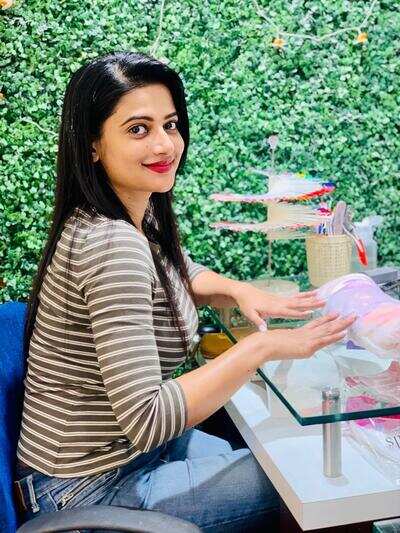 Want to know about Ushasi's beauty regime? Read on... - Times of India