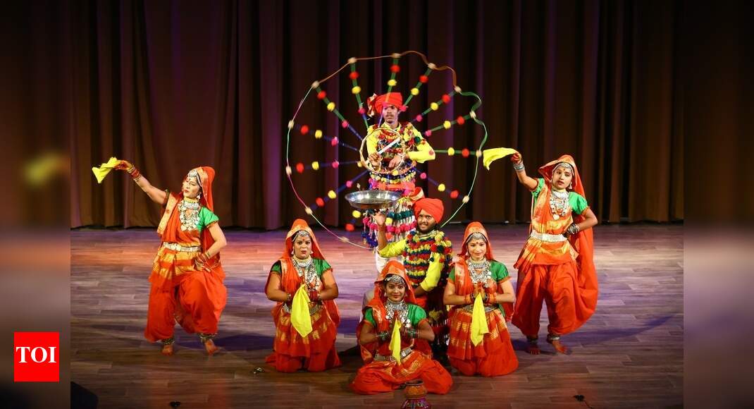 Tribal Museum: Bundelkhandi dancers bring their tribal dances to Bhopal ...