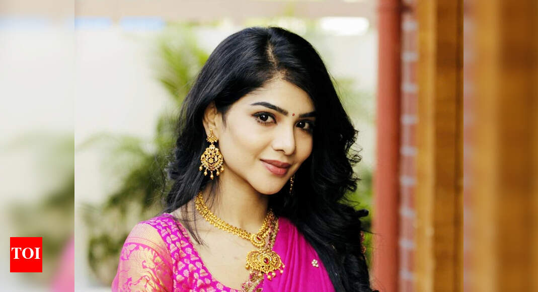 Here's why Pavithra Lakshmi is missing from 'Cooku with Comalis 2'; see ...