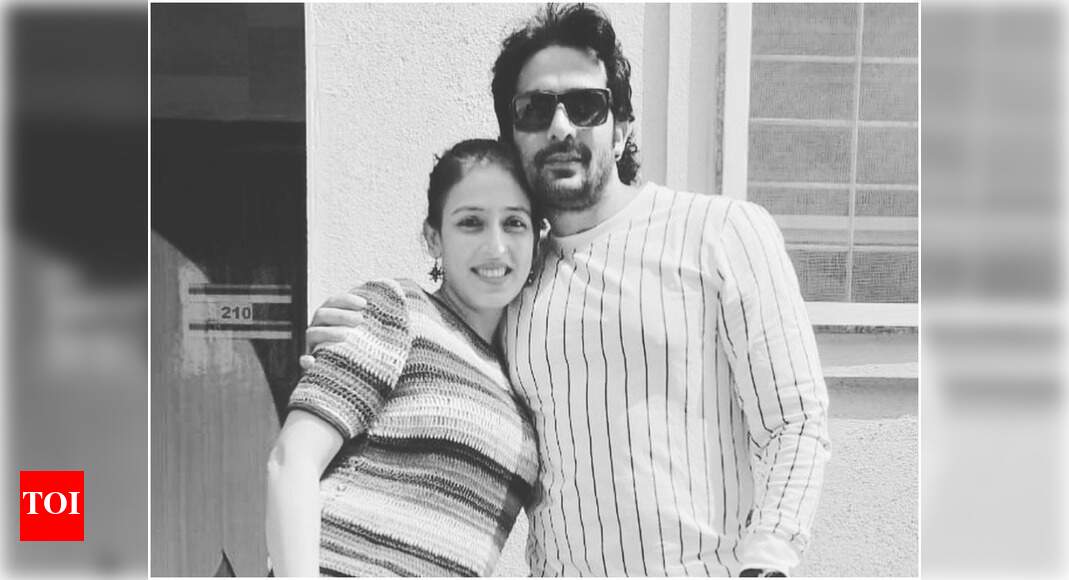 Jaideep Ahlawat: I salute the spouses of all the actors for their ...