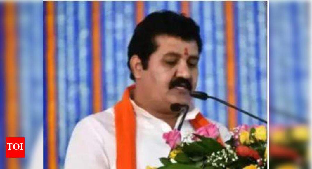 Maharashtra: Resignation of Sanjay Rathod gets governor okay | Mumbai ...