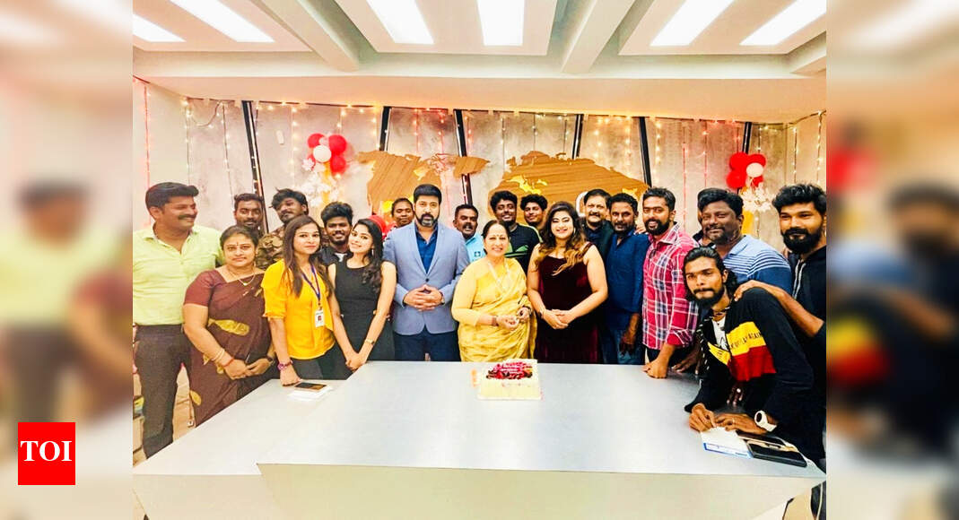 Here's how Jai Akash and Nivashini Divya celebrated Satyapriya ...