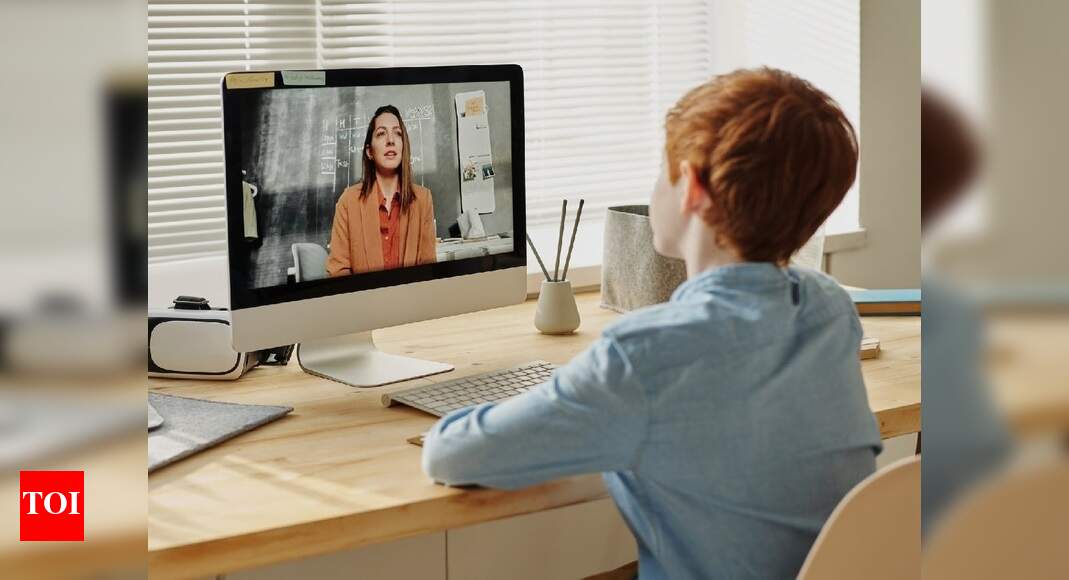 Women's Day Gifts For Teachers: Thoughtful Tech Gadgets To Help Them ...