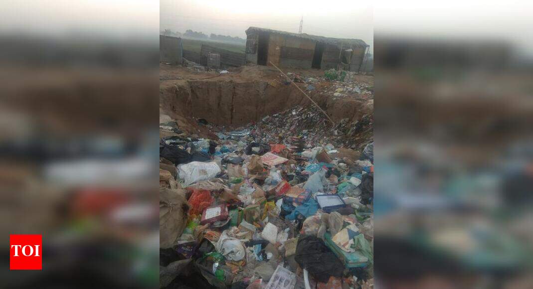 Dumping, burning of waste rampant in Sector 81: Residents | Gurgaon ...