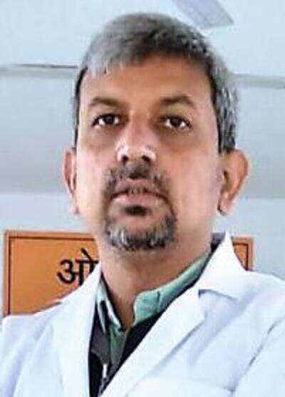 Doctors who defeated Covid returned to frontline again | Lucknow News ...