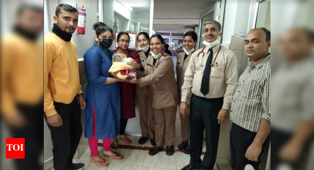 Doctors at Lucknow's Command Hospital save 24 week pre-mature infant in ...