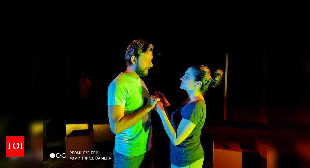 Priyanka Rati Pal is set to debut on stage with Indrasish Roy | Bengali ...