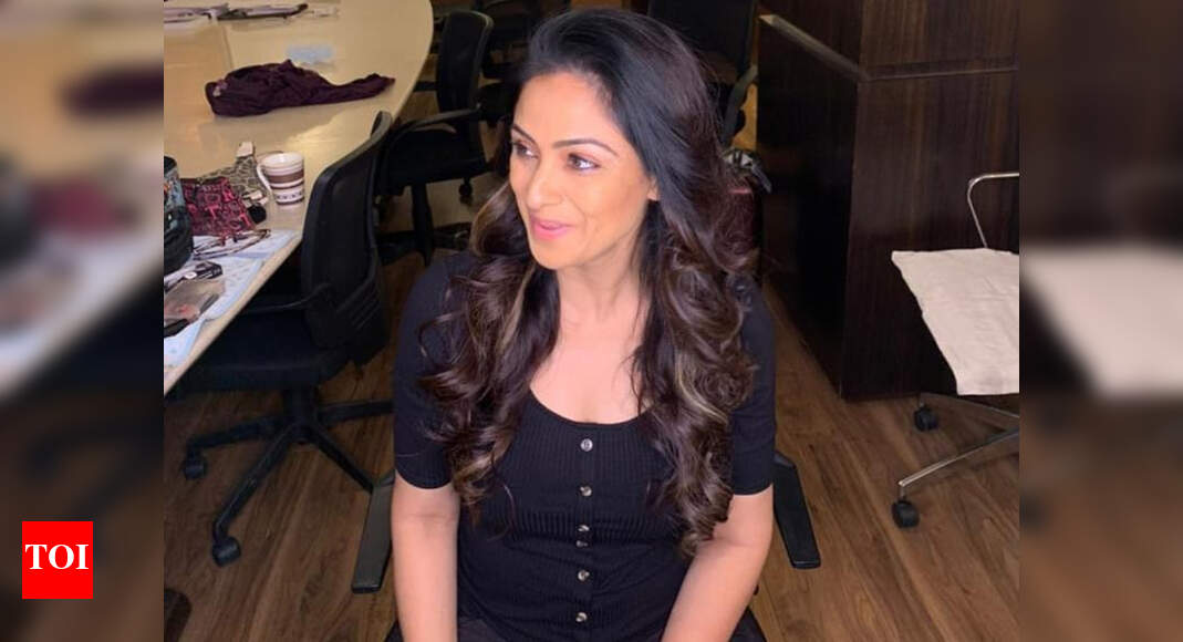 Simran preps for her role in Andhagan | Tamil Movie News - Times of India