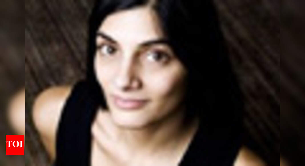 Author Sheba Karim decodes her Skunk Girl - Times of India