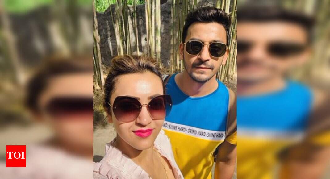 Bonny is all praise for girlfriend Koushani, find out why | Bengali ...