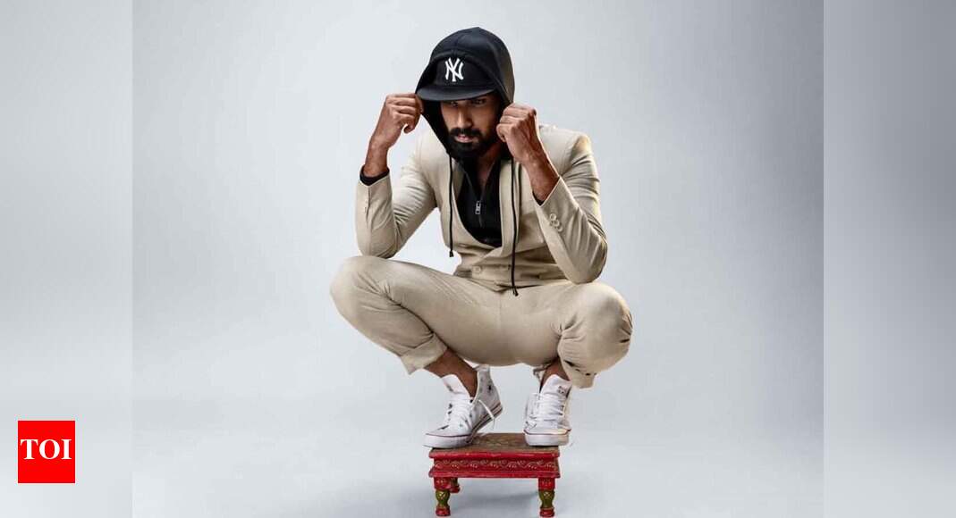 Akshay Radhakrishnan’s offscreen carpenter avatar impresses netizens ...