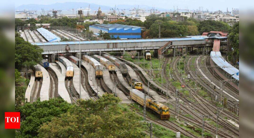 Wadi Bunder parcel depot attracting 50% parcel traffic for Central ...