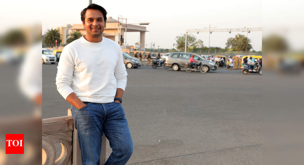I was mesmerised by the world of theatre: Namit Das | Hindi Movie News ...