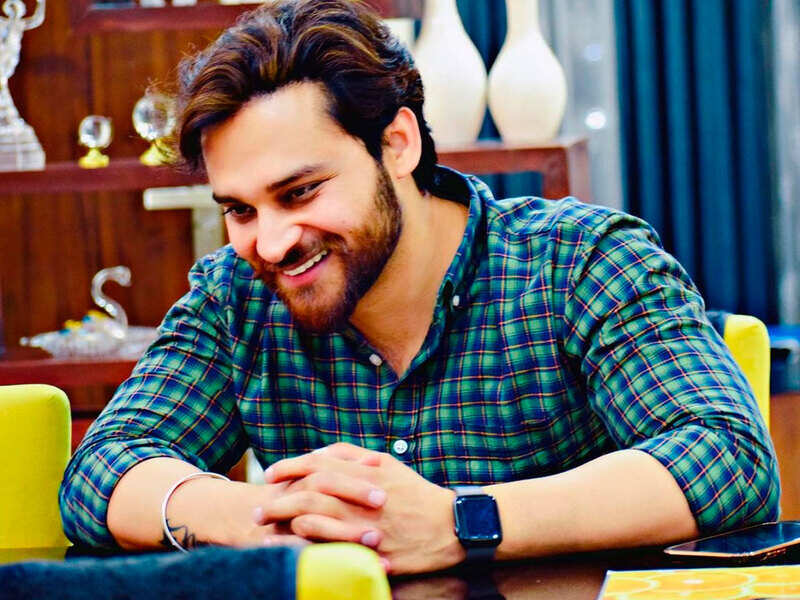 Exclusive Interview! Nav Bajwa: Every year Holi brings amazing fun get ...