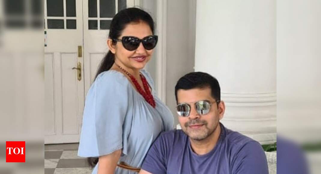 Actress June Malia and hubby Sourav receive COVID-19 vaccine - Times of ...