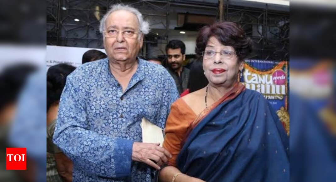 Soumitra Chatterjee’s wife, Deepa, passes away | Bengali Movie News ...