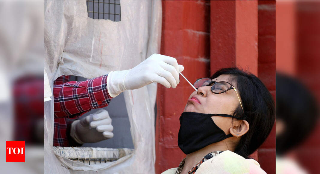 Bengal’s second Covid wave rides on election fever pitch | Kolkata News ...