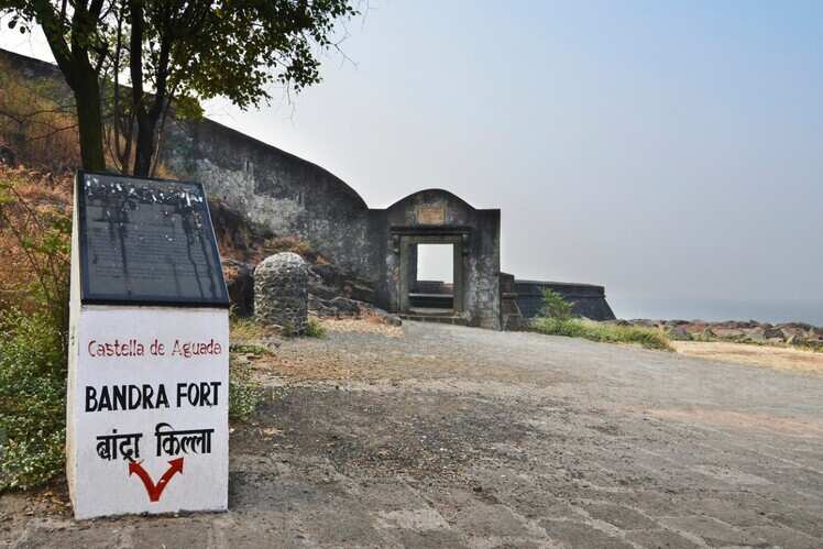 Must visit forts in Mumbai for offbeat travellers | Times of India Travel