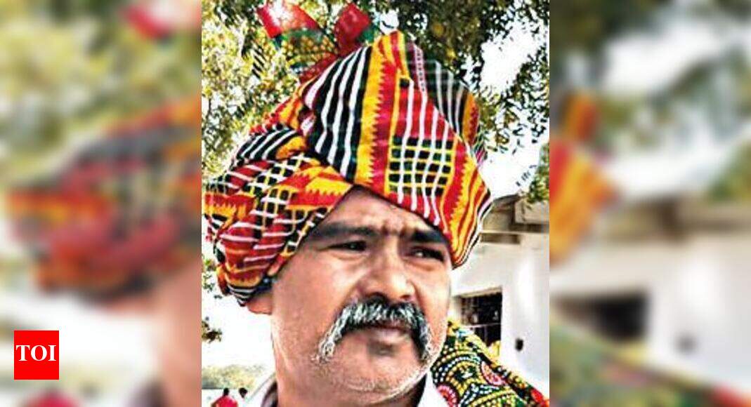 Man cutting tree branches to feed goats electrocuted | Rajkot News ...