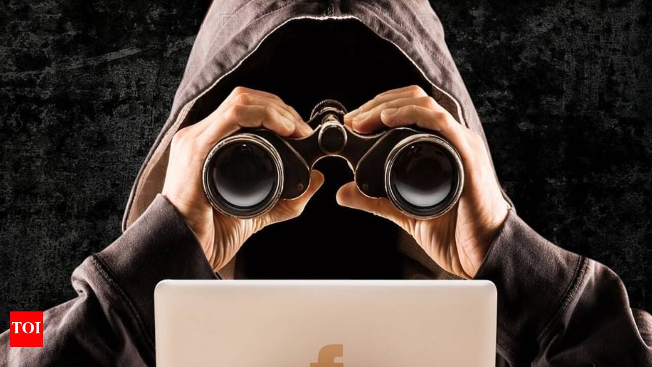 Stalking People Online What Is Cyberstalking And How To Stop Online