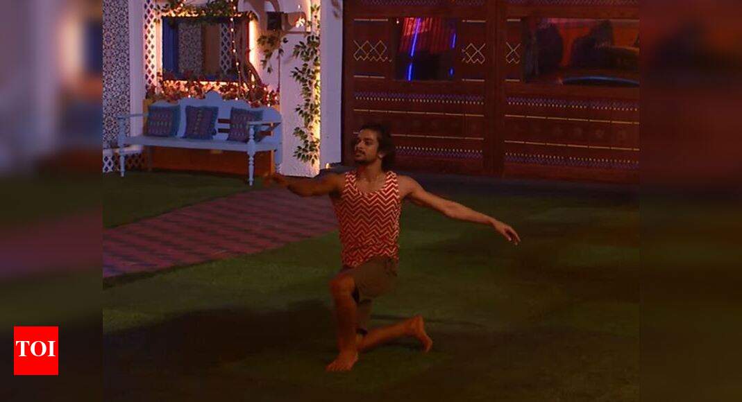 Bigg Boss Malayalam 3: This dance video of Ramzan performing to Rithu's ...