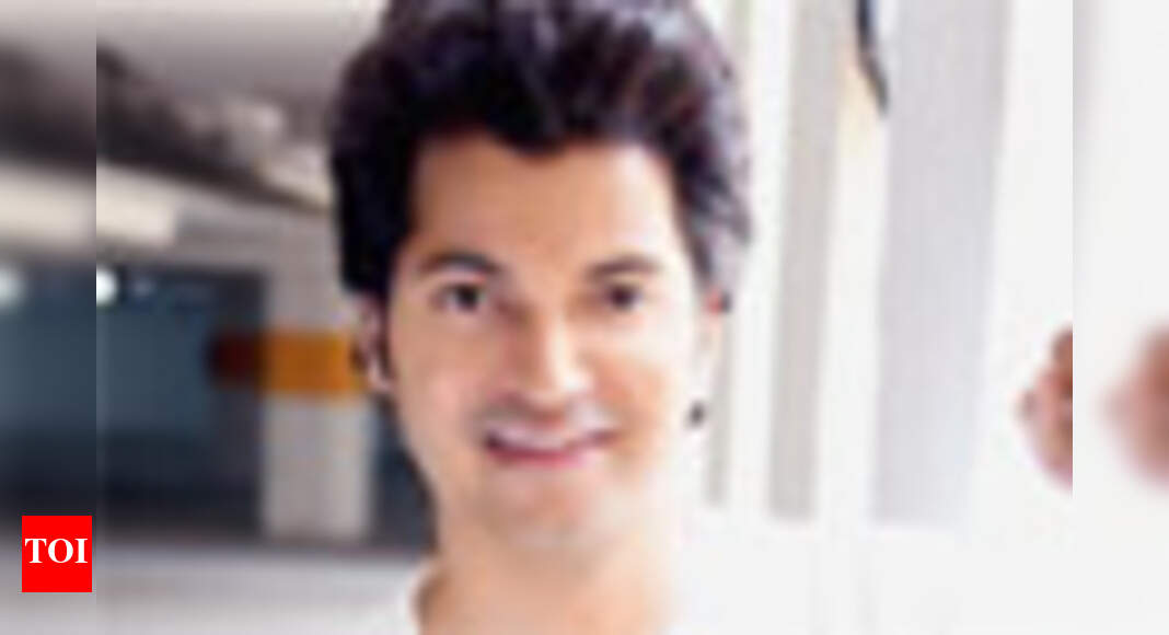 American born desi makes a filmi splash | Hindi Movie News - Times of India