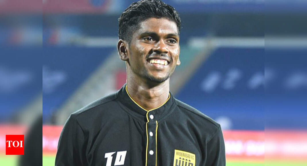 ATK signs Liston Colaco on a record transfer fee from Hyderabad FC ...
