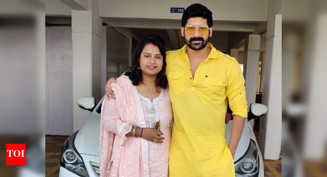 Akshay Waghmare and Yogita Gawli plan to relish healthy traditional desserts | Marathi Movie ...