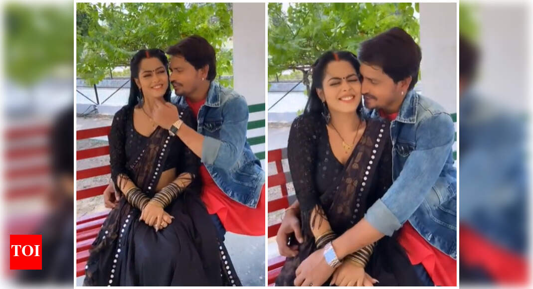 Pravesh Lal Yadav and Richa Dixit recreate Aamir Khan and Rani ...