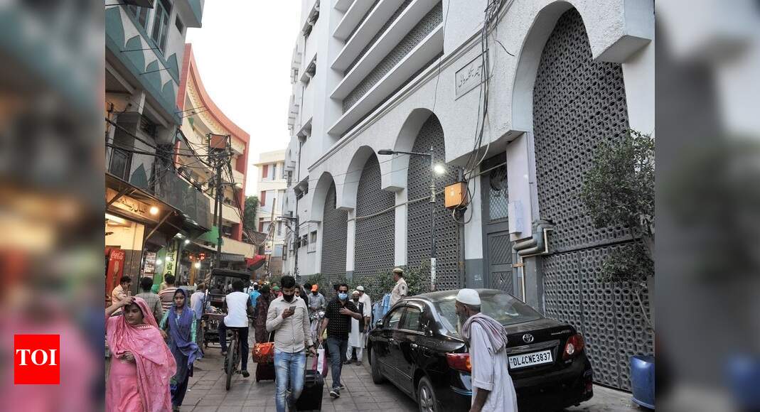 Nizamuddin Markaz news: 50 people can offer namaz at Nizamuddin Markaz ...