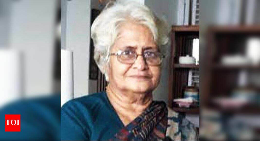 Maharashtra: Filmmaker Sumitra Bhave passes away | Mumbai News - Times ...