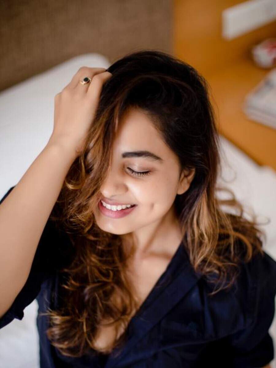 Dimple queen Srushti Dange's charming pictures | Times of India