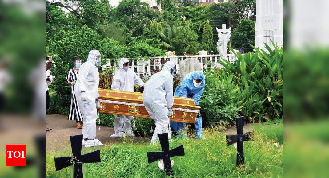 Questions raised over adherence to funeral SOPs | Goa News - Times of India