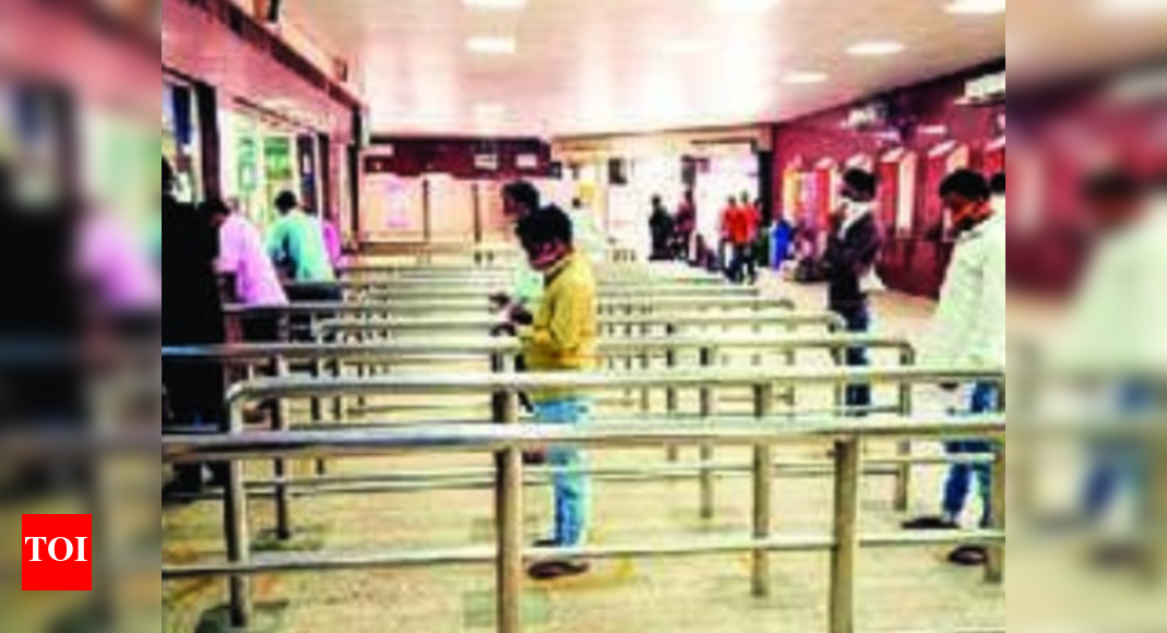Rs 35,000 fine collected from Jaipur division railway stations | Jaipur ...