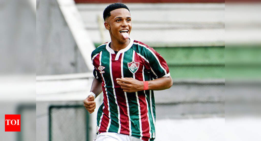 Manchester City sign Brazilian forward Kayky from Fluminense | Football ...