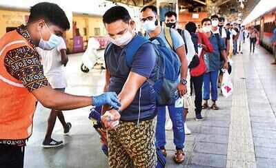 2nd wave effect: Only 30% occupancy in CR outstation trains from Mumbai ...