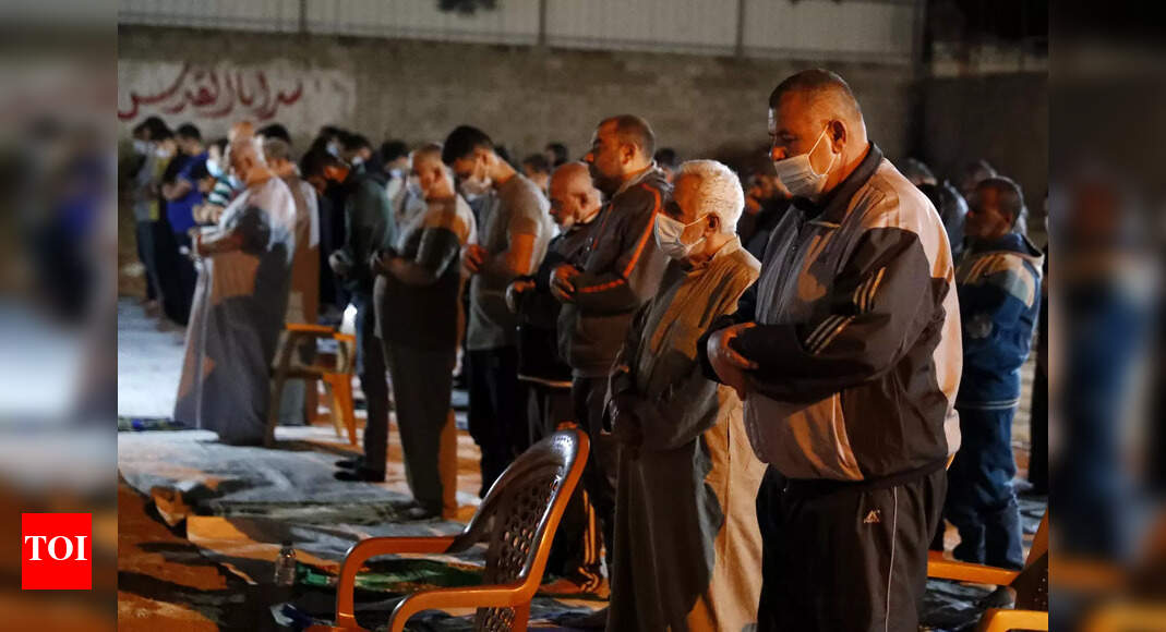 Gaza Coronavirus Cases: Virus surge in crowded Gaza threatens to ...