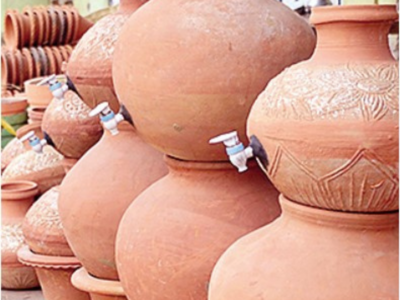 Many switch to earthen pots this summer amid pandemic | Patna News ...