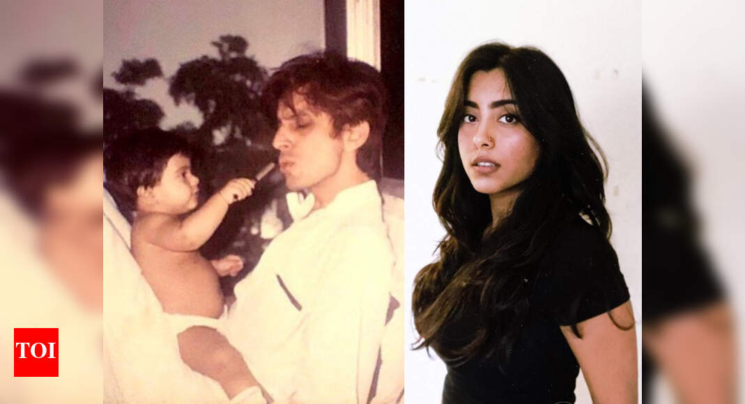 Sakhi Gokhale remembers her father Mohan Gokhale on his death ...