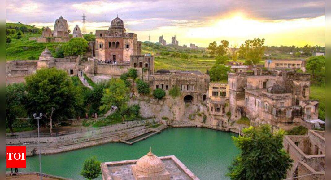 Pakistan’s ancient Katas Raj temples back under control of govt board ...