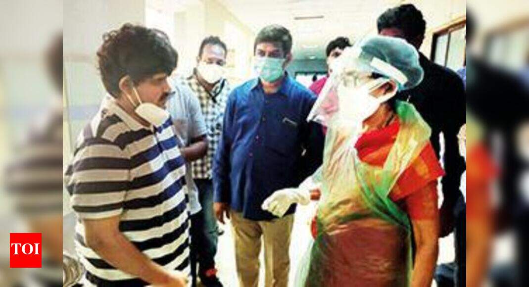 Guntur GGH professor succumbs to Covid | Vijayawada News - Times of India