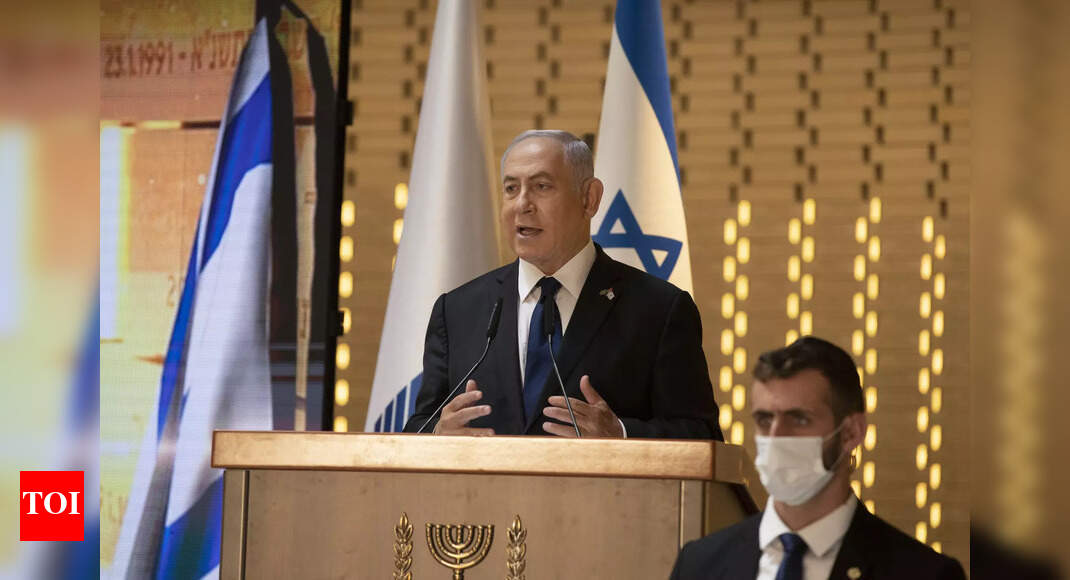 Benjamin Netanyahu: Israel's Netanyahu faces midnight deadline to form ...