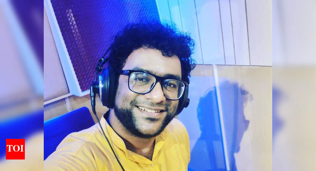 Singer-musician Haricharan Seshadri gets vaccinated | Tamil Movie News ...