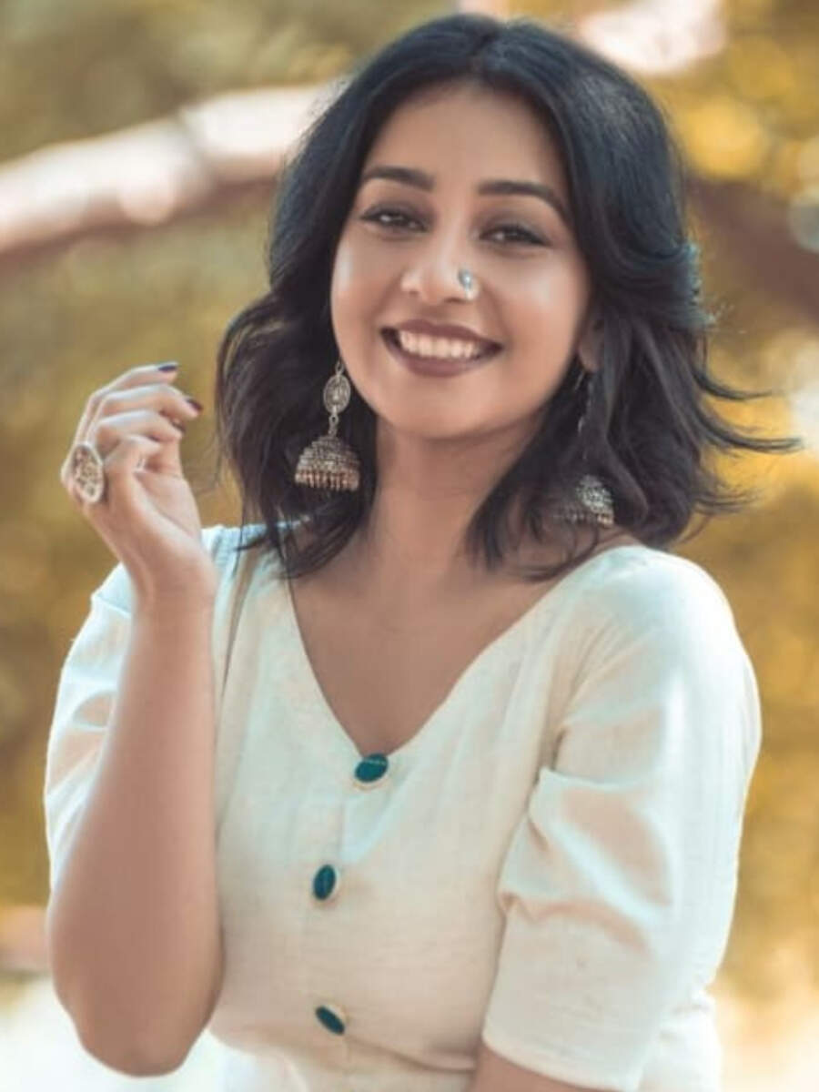 10 stunning looks of Rupal Nand | Times of India