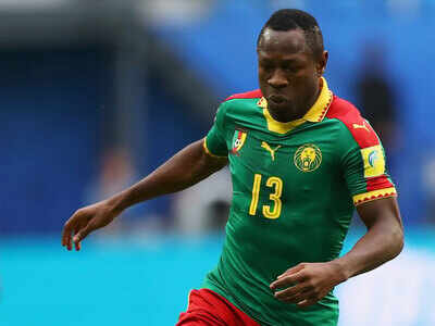 Late Christian Bassogog penalty earns Shenhua draw in Shanghai derby ...