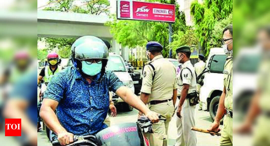 Bihar Lockdown News: Seven held, 448 vehicles seized on first day of lockdown in Bihar | Patna ...