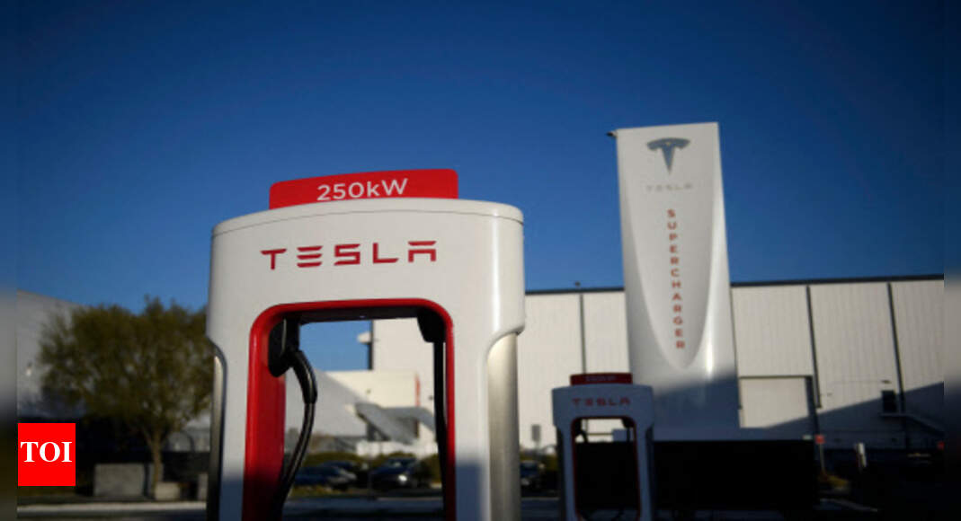 Tesla Supercharger network reaches 25,000-milestone - The Times of India