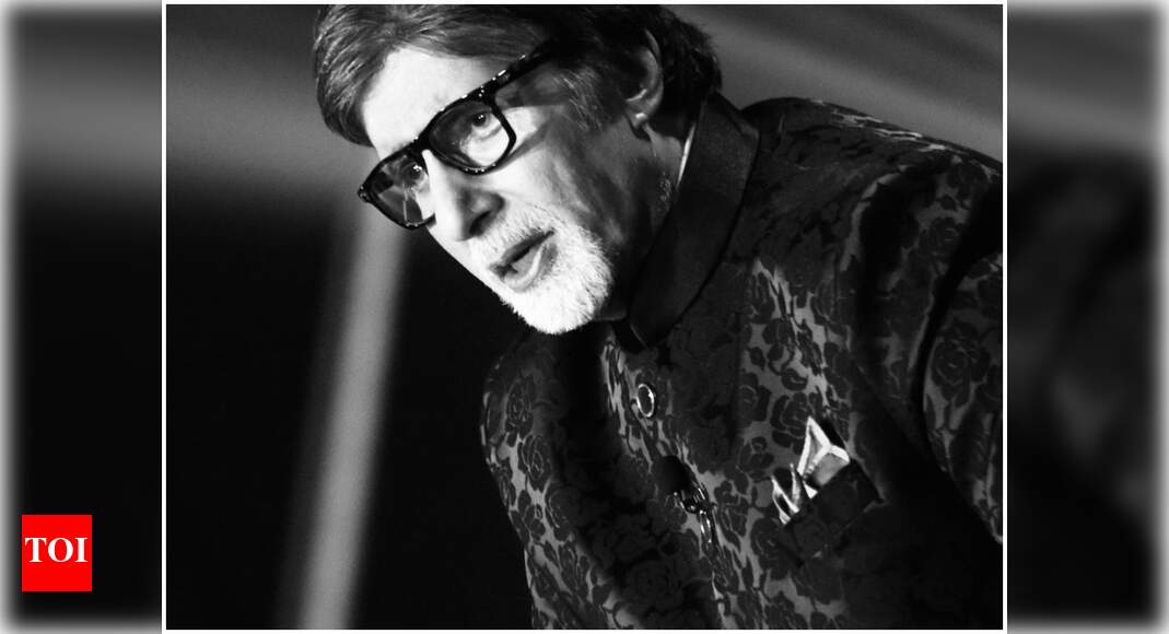 Watch: Amitabh Bachchan recites a poem on 'hope' as he urges fans to ...